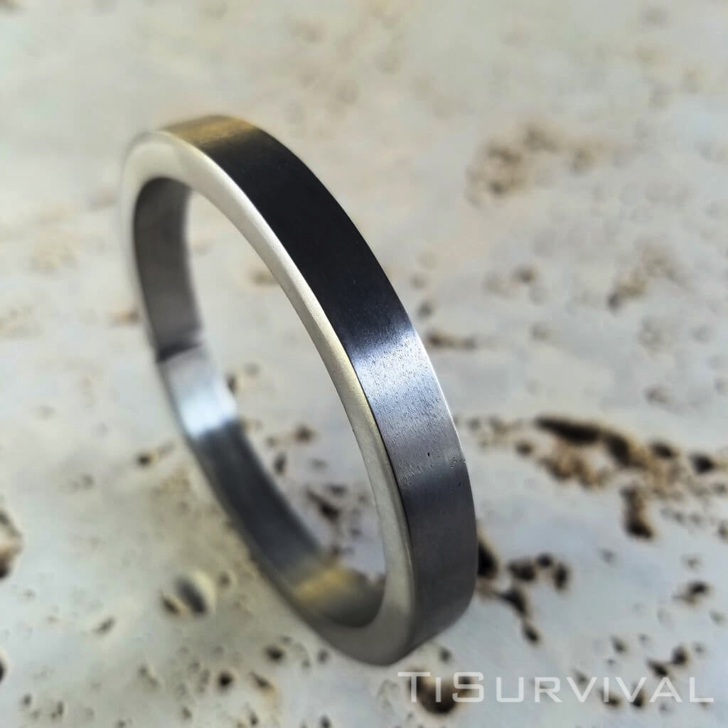 XL Titanium Key Ring - Ti Survival